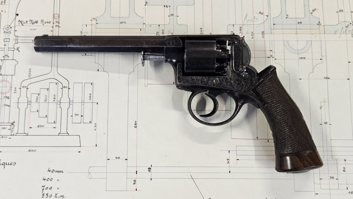 Revolver Adams modèle 1851 calibre .450